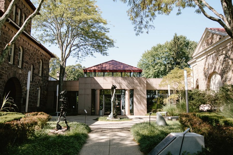 Jamie & Brett's Trendy Art Museum Wedding - Catering By Design ...